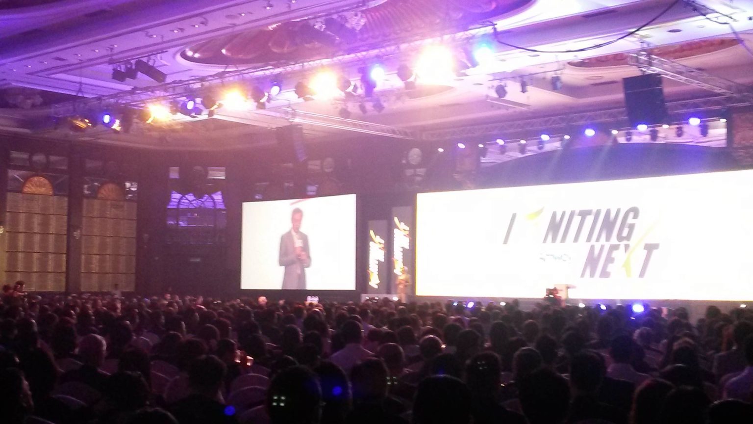 Amway Leadership Conference - Simultaneous interpreting - Certified ...